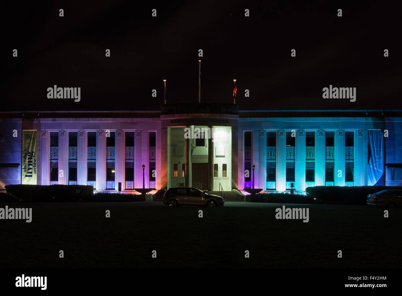 Canberra national landmarks hi-res stock photography and images - Alamy