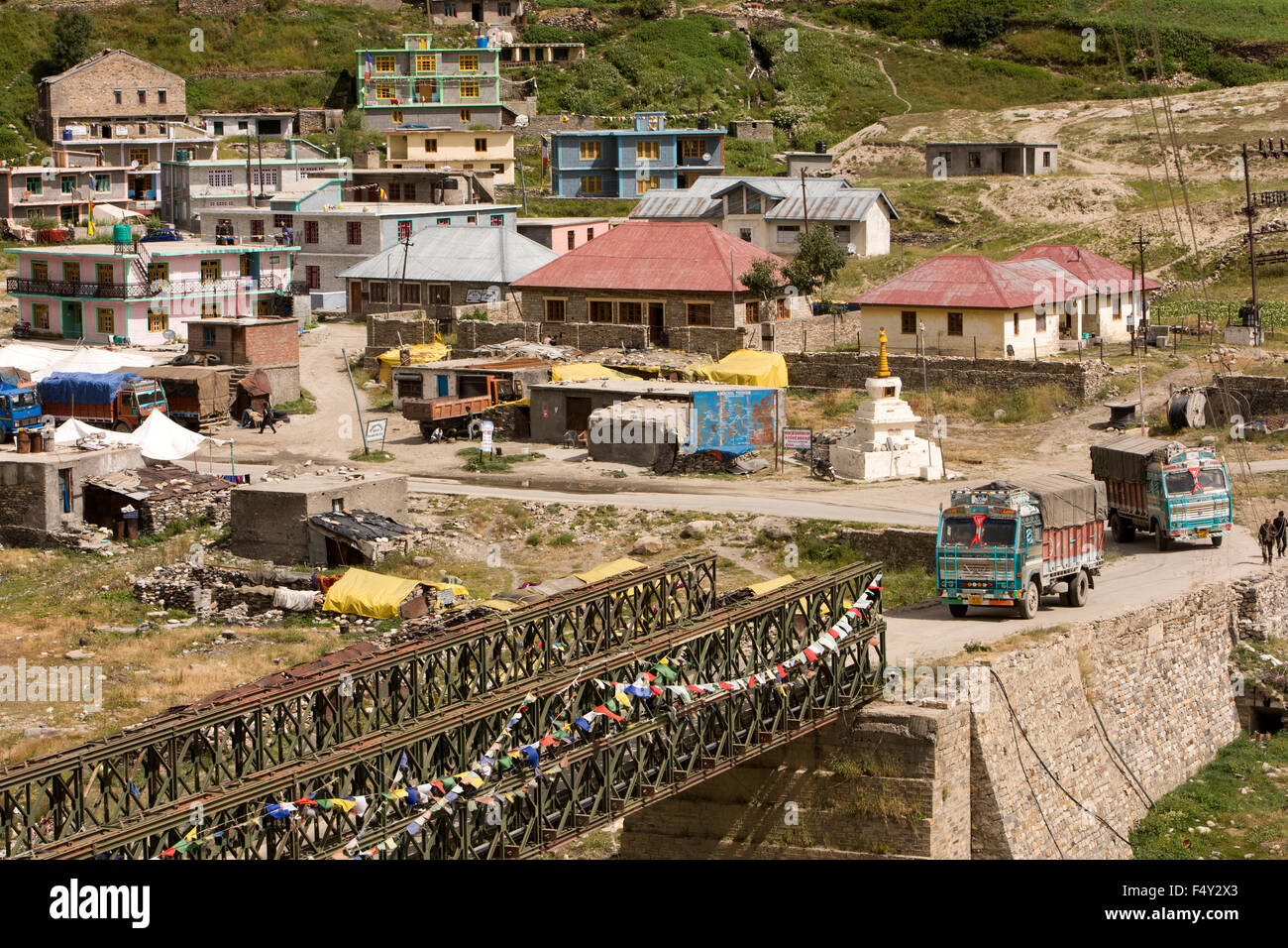 India, Himachal Pradesh, Lahaul Valley, Khoksar, trucks on Leh-Manali ...