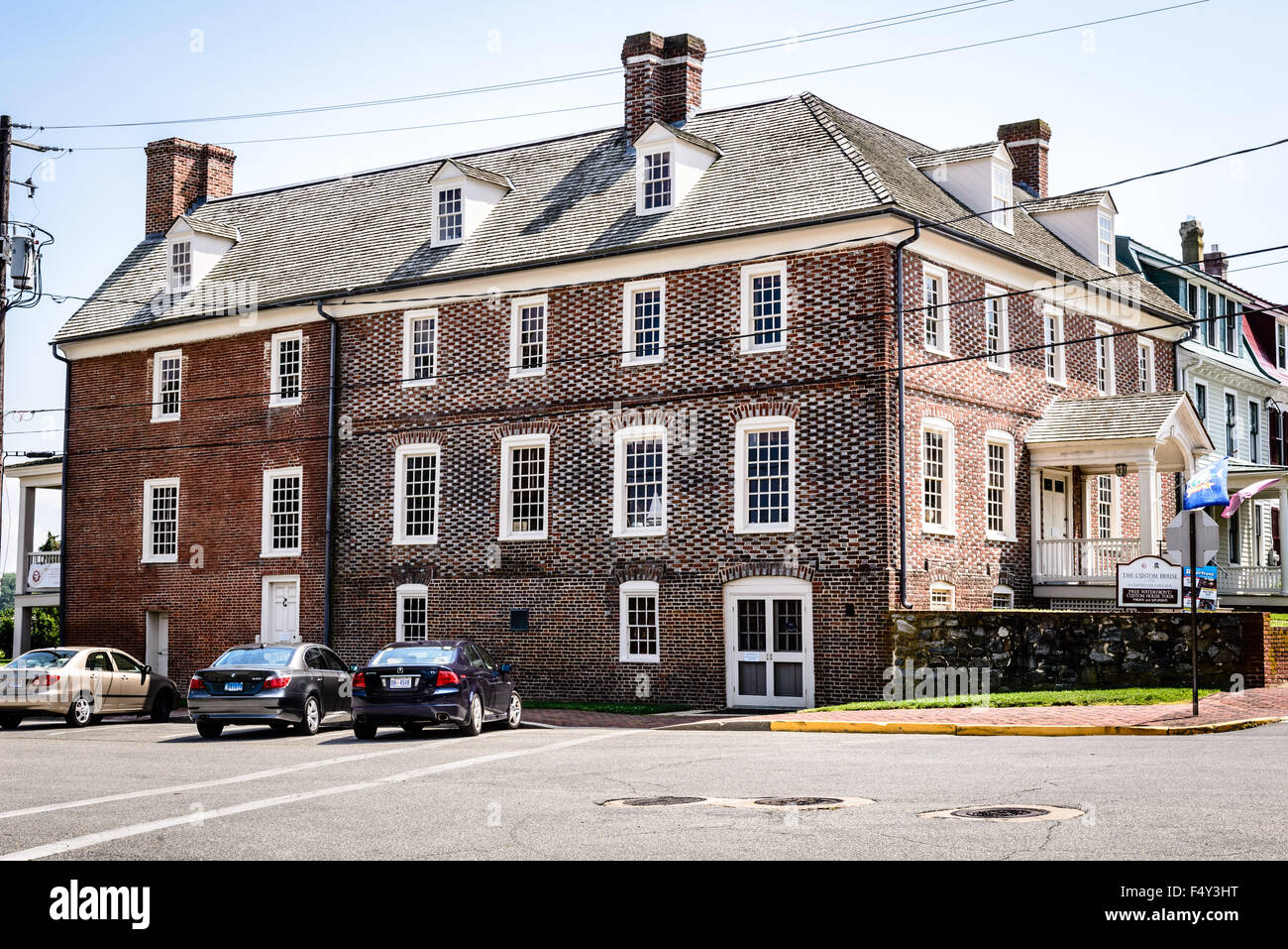Washington College C.V. Starr Center, Customs House, corner High Street ...