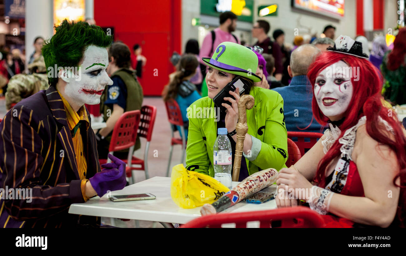 Joker comic books hi-res stock photography and images - Alamy