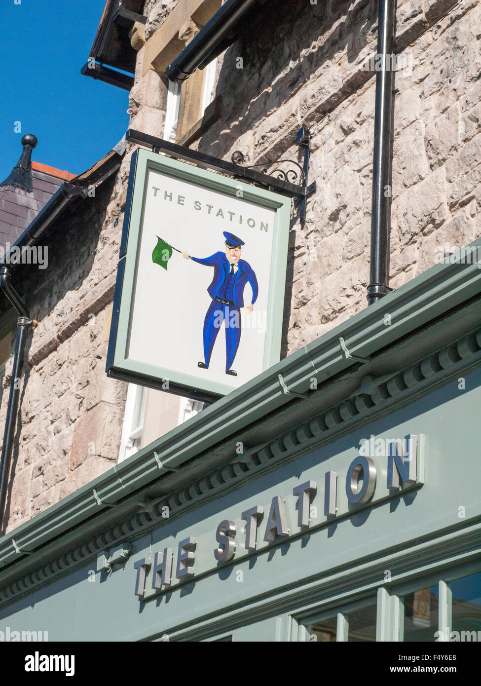 Old station sign hi-res stock photography and images - Alamy