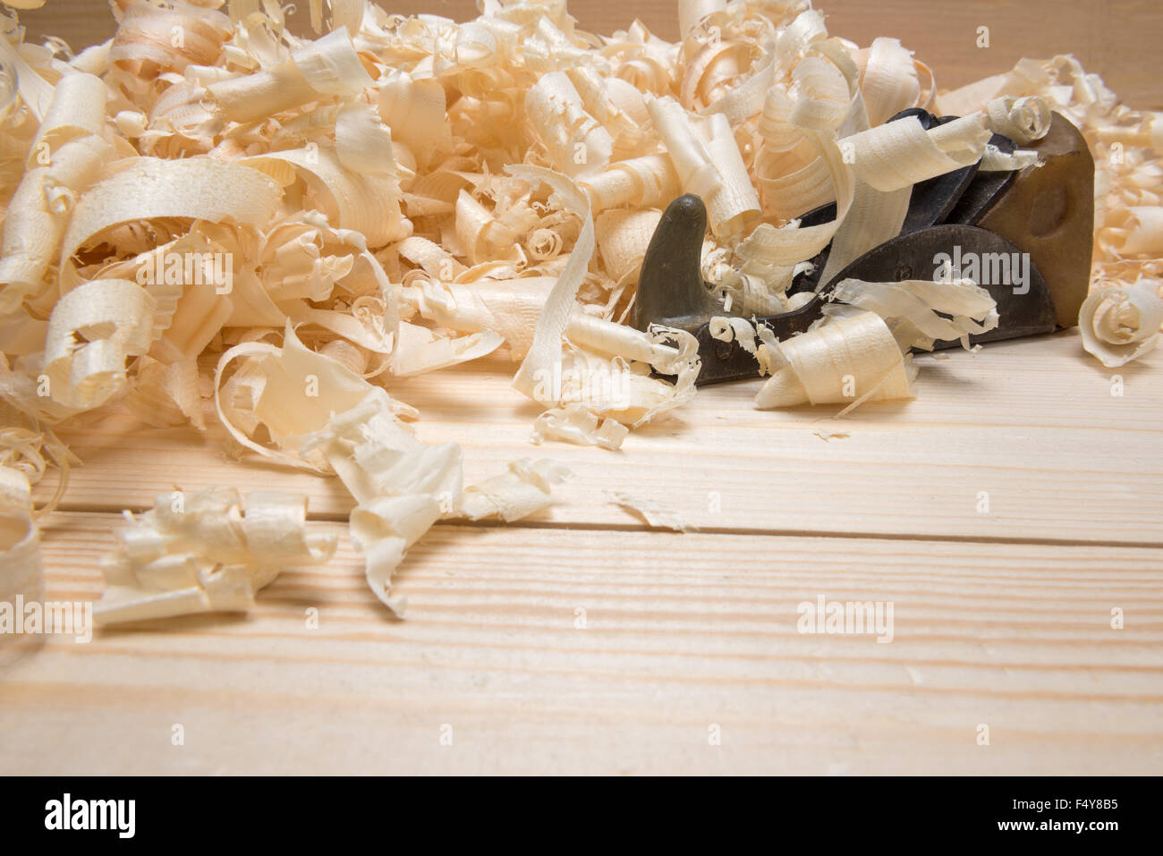 Hand plane shavings hi-res stock photography and images - Alamy