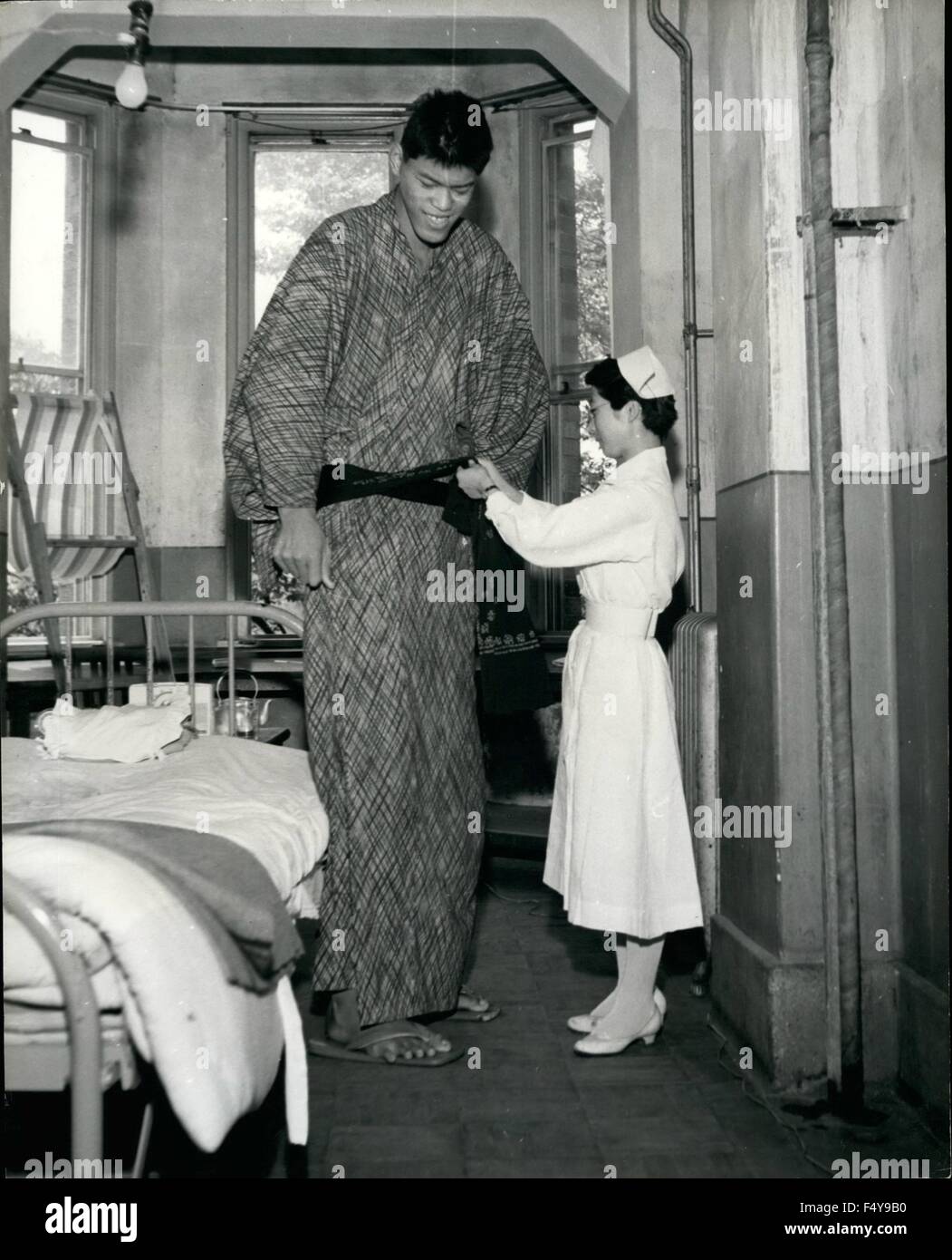 1968 - Dressing a giant: a normal size Japanese nurse helps Yoshimitsu ...