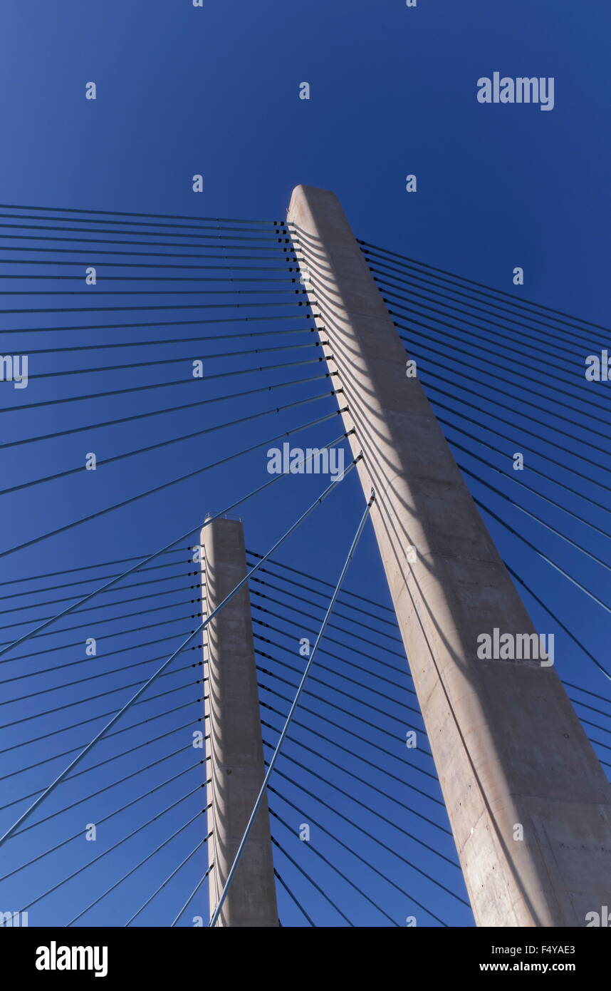 Scenic oceanfront bridge hi-res stock photography and images - Alamy