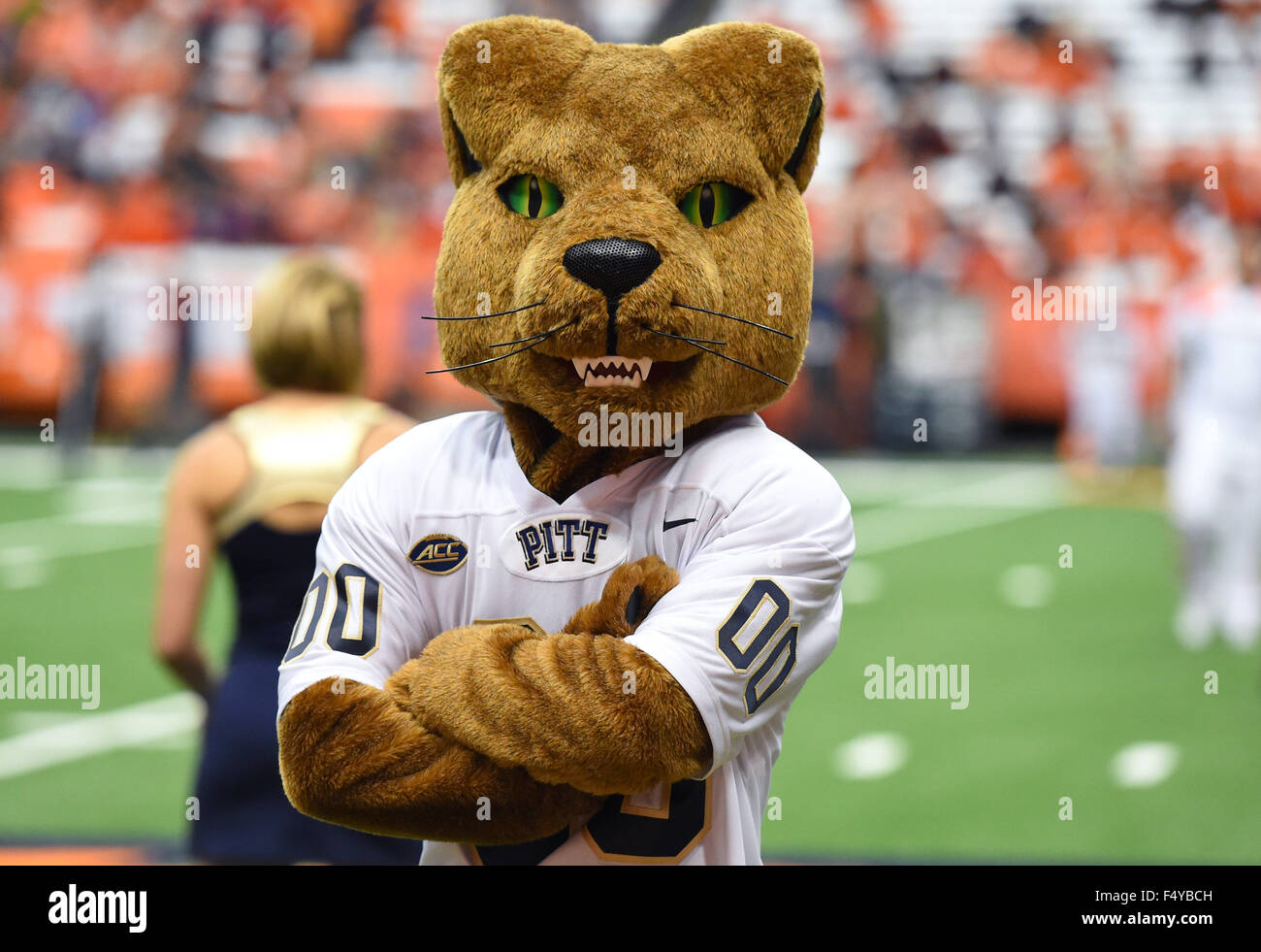 Syracuse, New York, USA. 24th Oct, 2015. ROC, mascot for the Pittsburgh ...