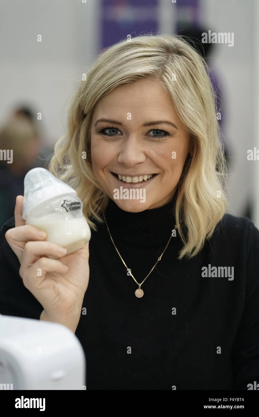 Popstars suzanne shaw hi-res stock photography and images - Alamy