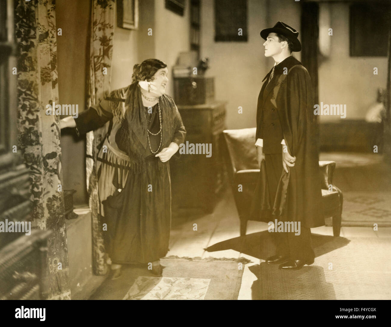 Ramon novarro 1920s hi-res stock photography and images - Alamy