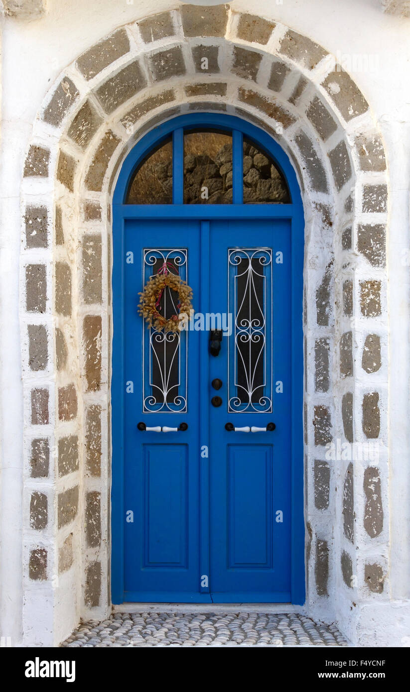 Traditional entrance door in Greek islands Stock Photo - Alamy