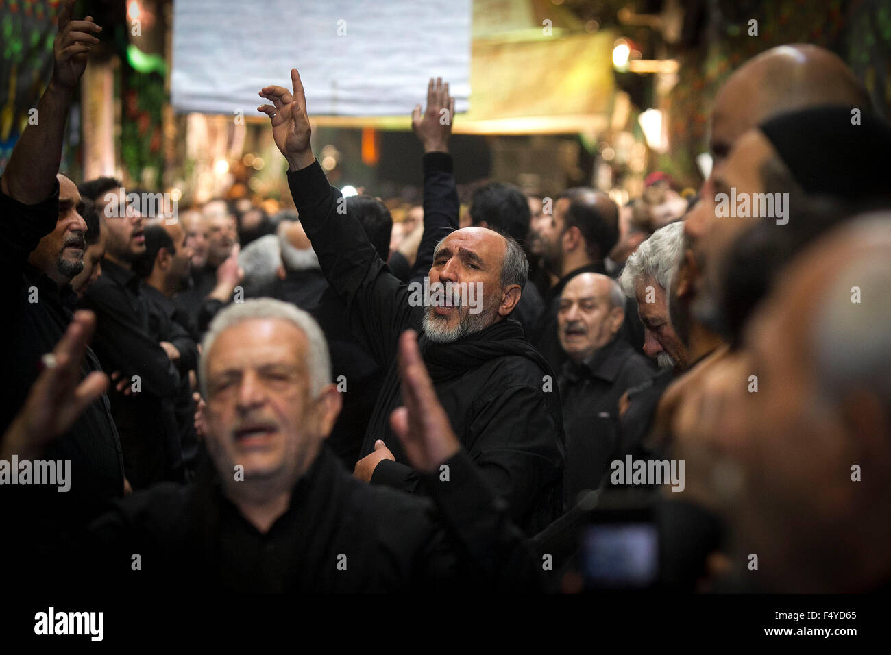 Tehran, Iran. 24th Oct, 2015. Shiite Muslims attend the ritual of ...