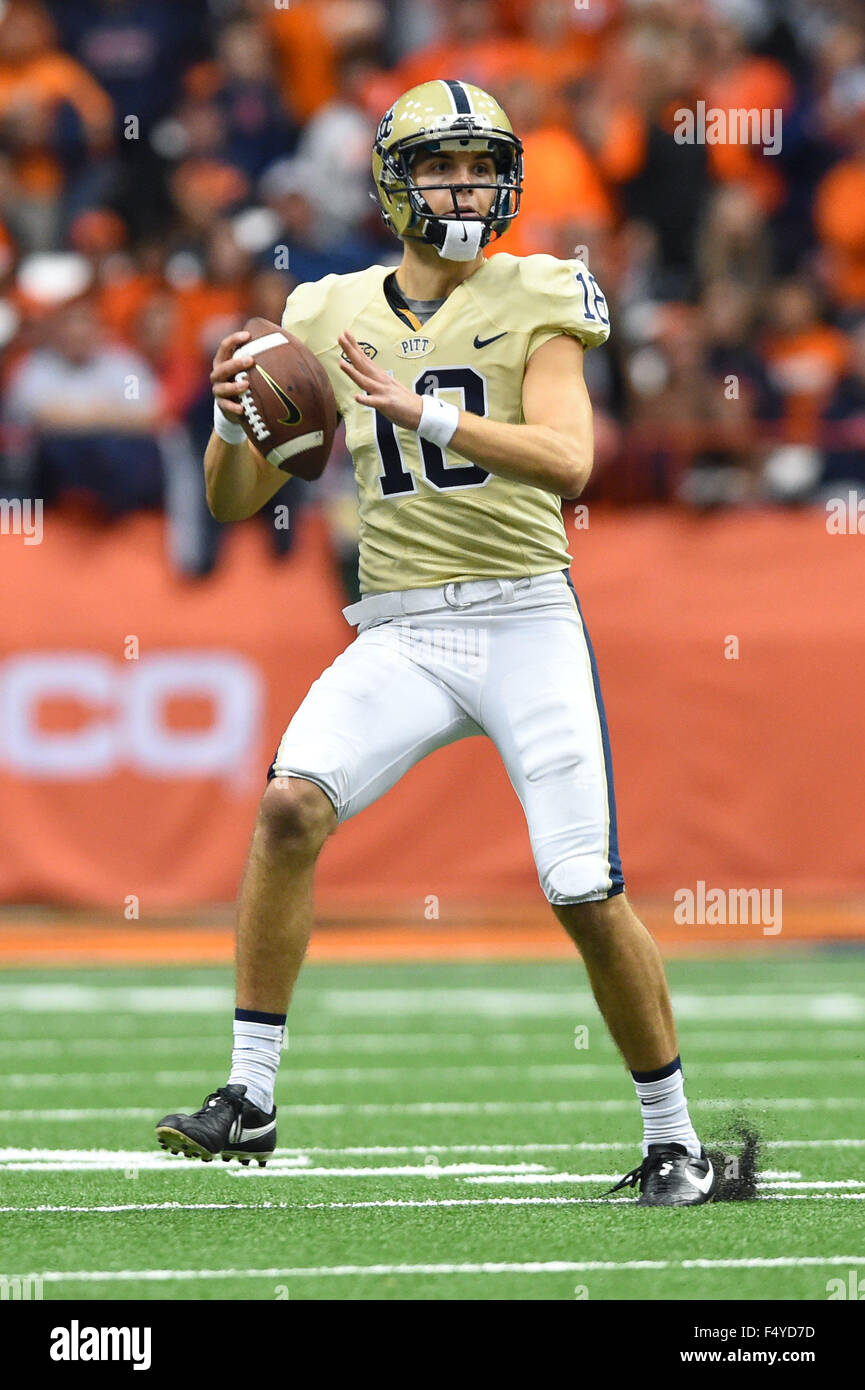 Syracuse, New York, USA. 24th Oct, 2015. Pittsburgh Panthers punter ...