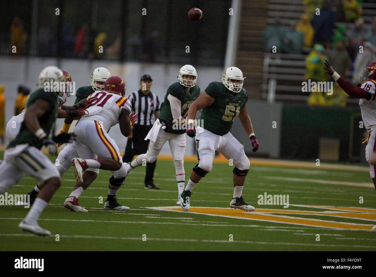 October 24, 2015: offensive lineman Jarell Broxton (61) and quarterback ...