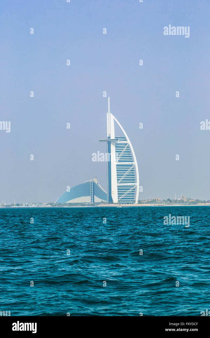 DUBAI, UAE - NOVEMBER 14 :The world's first seven stars luxury hotel ...