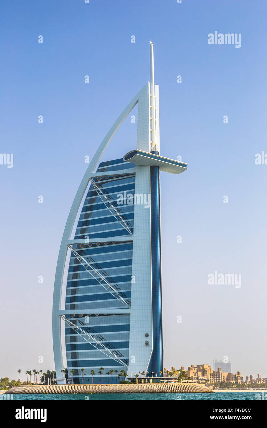 Worlds first skyscraper hi-res stock photography and images - Alamy