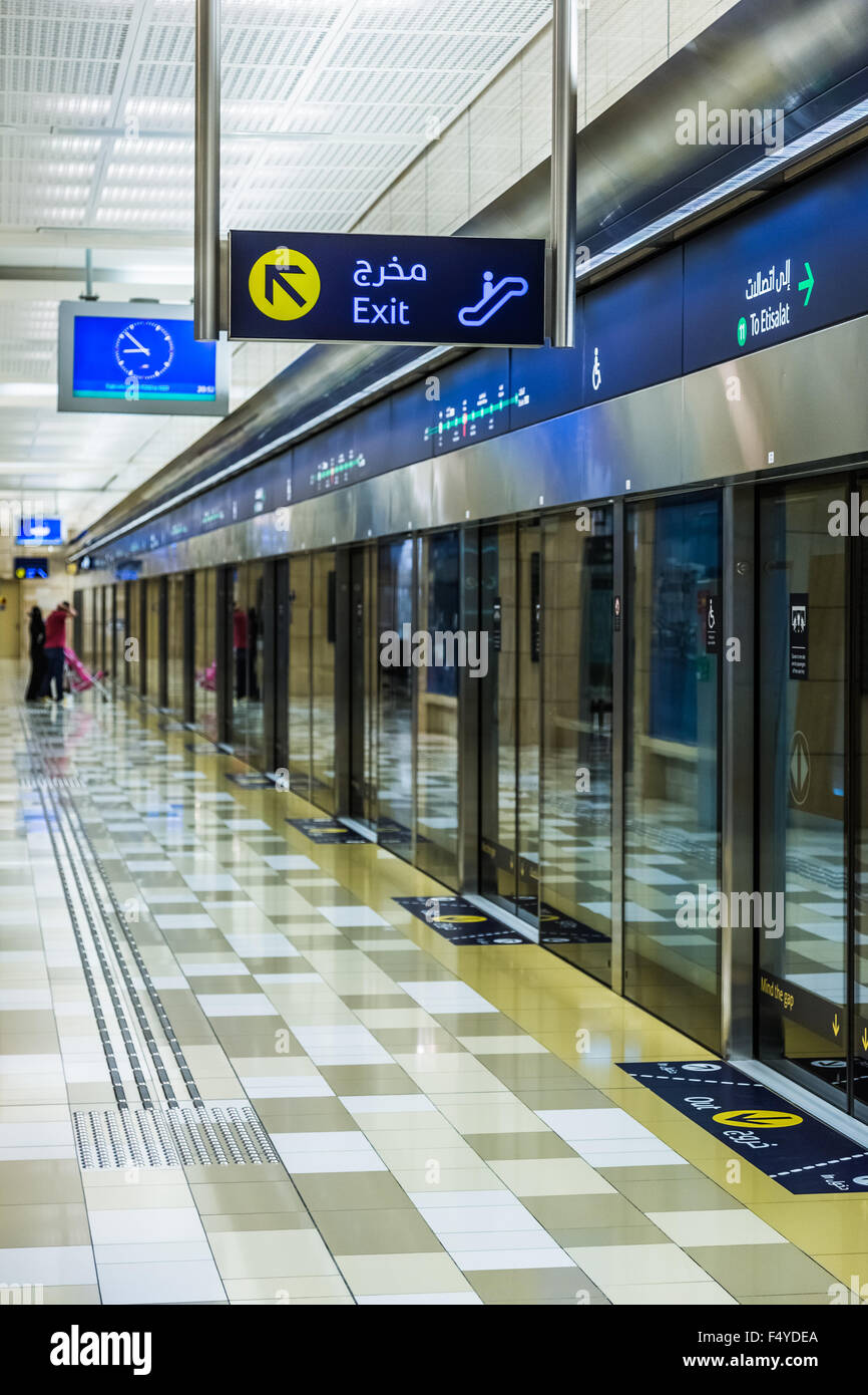 Dubai airport metro station hi-res stock photography and images - Alamy