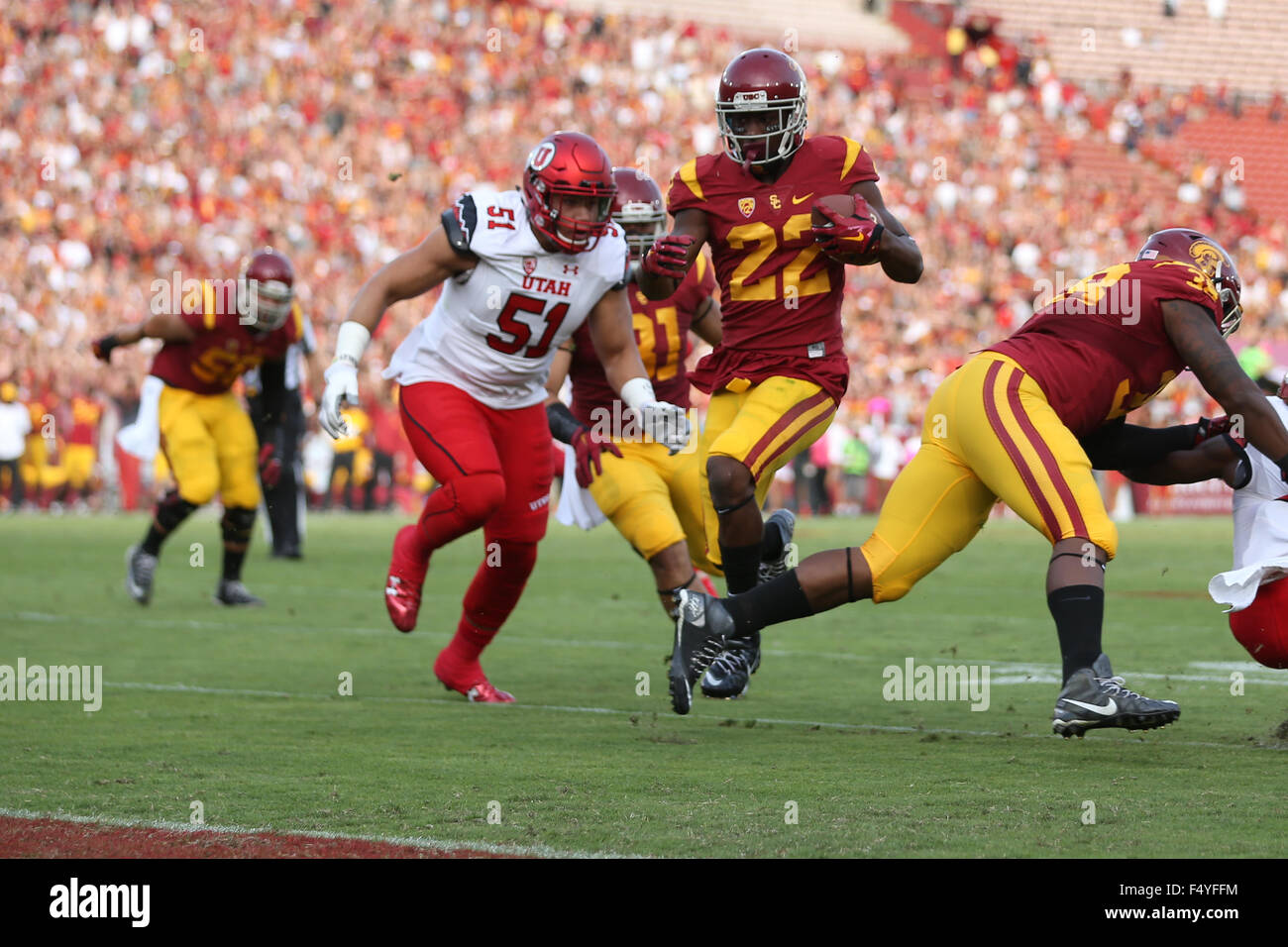 Los Angeles, CA, USA. 24th Oct, 2015. October 24, 2015: running back ...