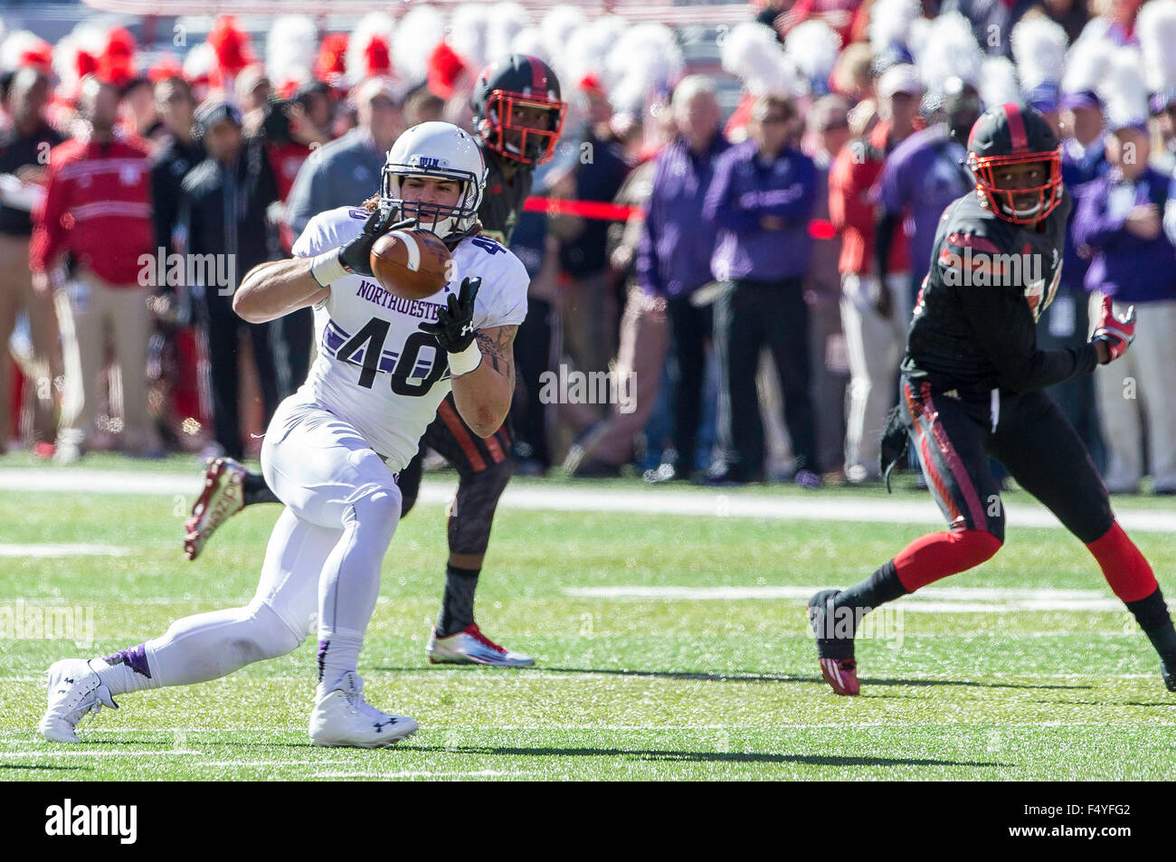 Lincoln, NE. USA. 24th Oct, 2015. Northwestern Wildcats fullback Dan ...