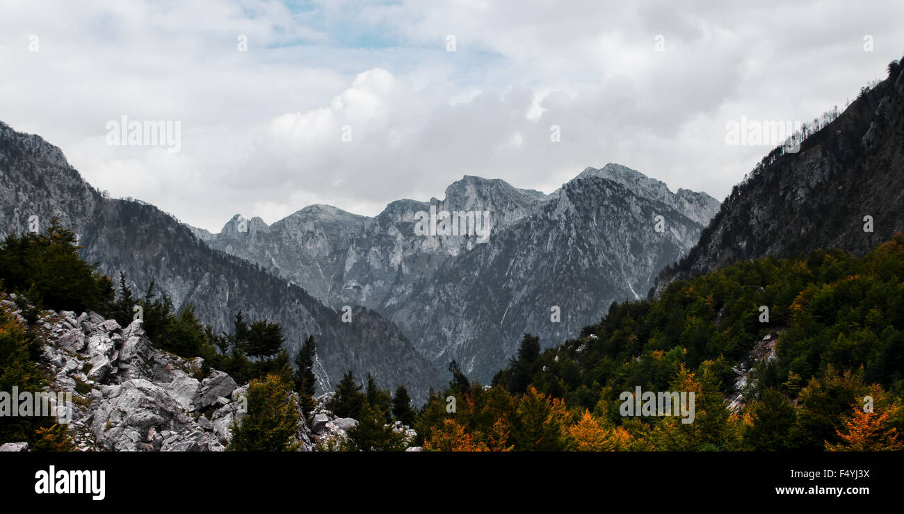 Tropoja hi-res stock photography and images - Alamy
