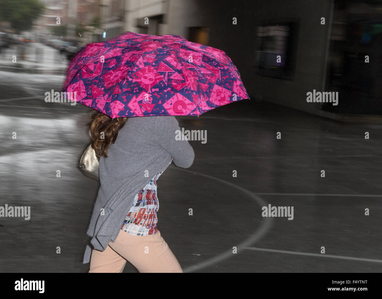 Wet weather hits London after a hot weekend Featuring: Atmosphere Where ...