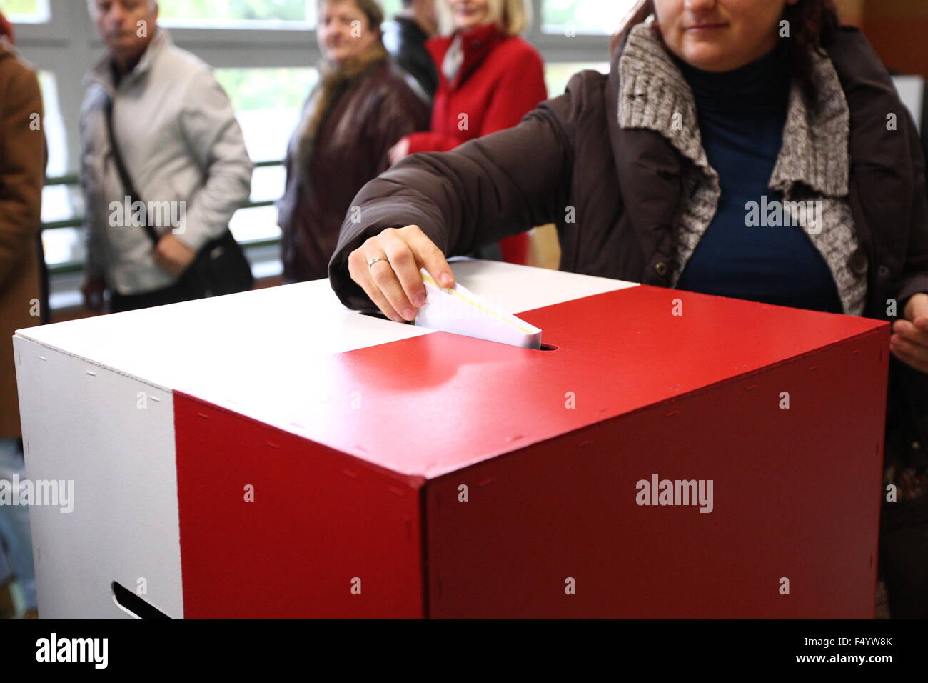 Pooling stations hi-res stock photography and images - Alamy