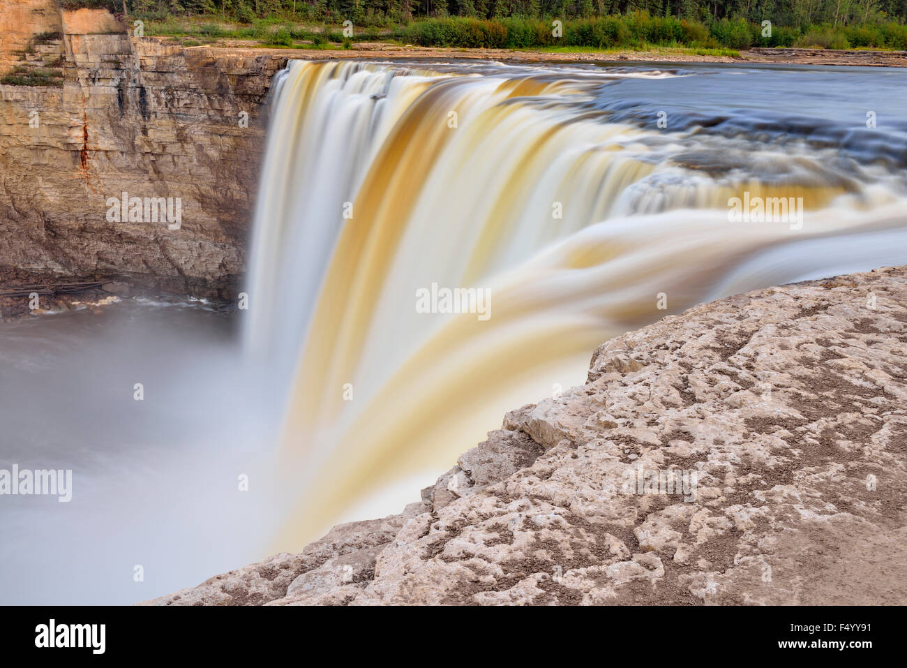 Alexandra Falls, Twin Falls Territorial Park, Northwest Territories ...