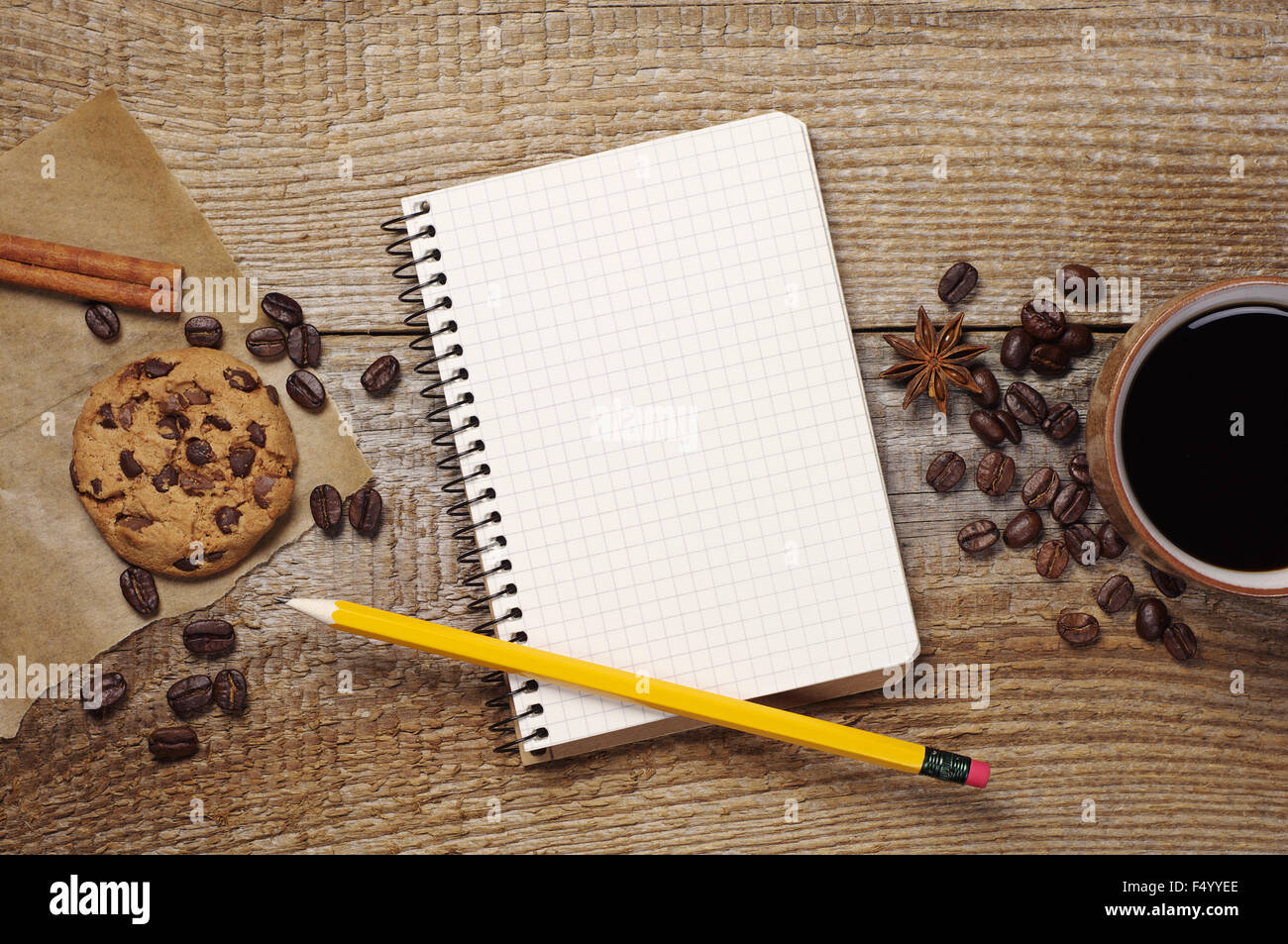 School notepad hi-res stock photography and images - Alamy