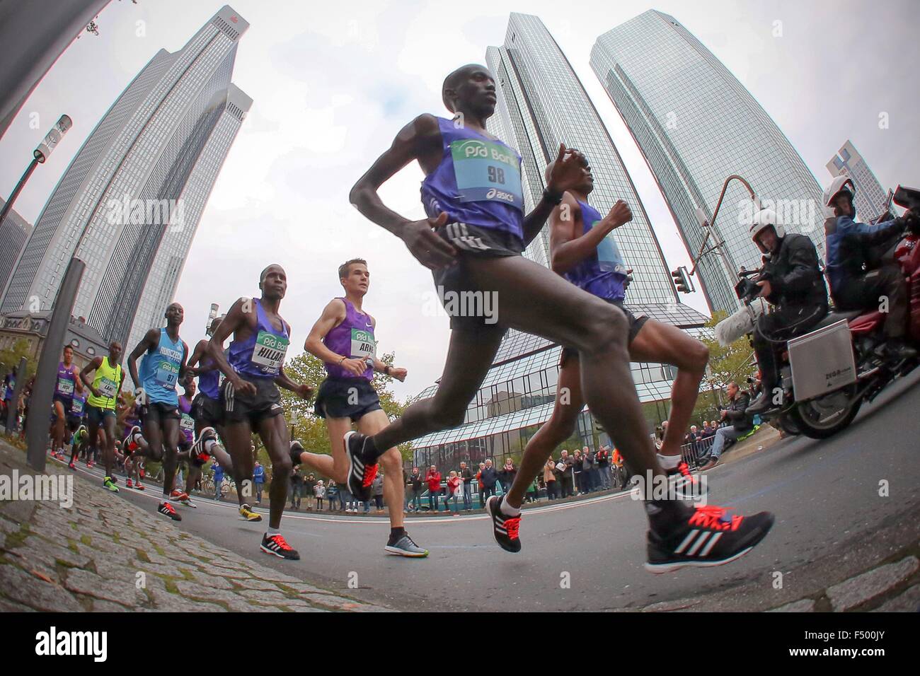 Runners f hi-res stock photography and images - Alamy