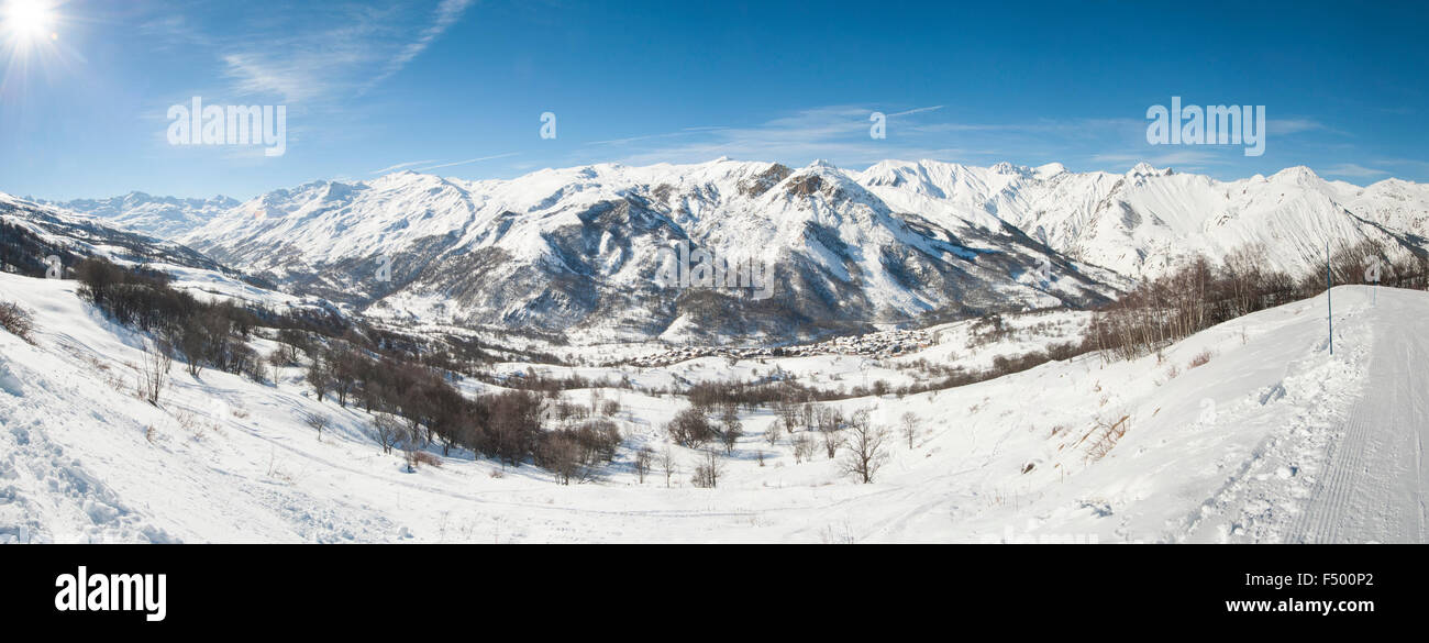Panoramic view of a snow covered mountain range in the alps looking ...