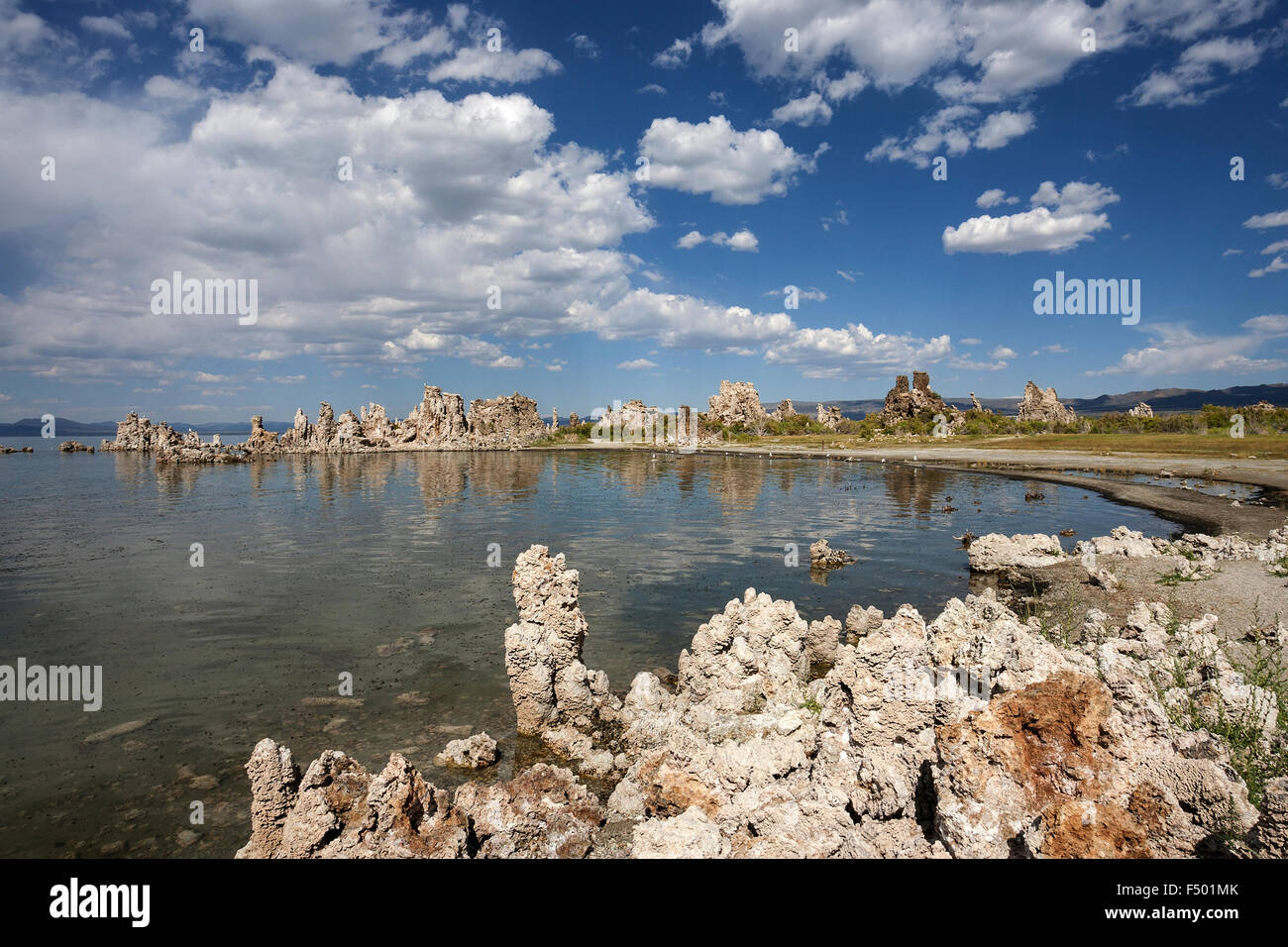Tuff rock formation, Mono Lake, Mono Lake Tufa State Natural Reserve ...