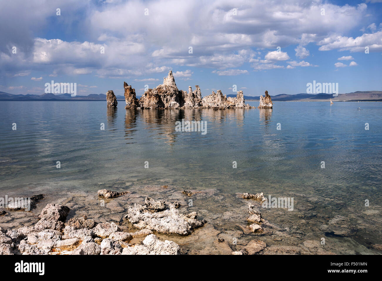 Tuff rock formation, Mono Lake, Mono Lake Tufa State Natural Reserve ...