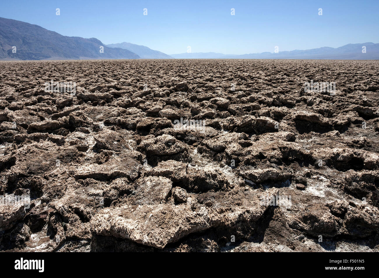 Structure devils golf hi-res stock photography and images - Alamy