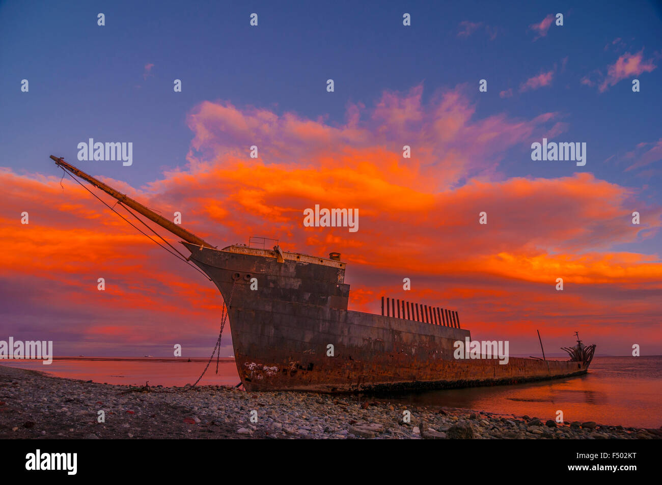 Restos de la Fragata Inglesa Lonsdale , Region de magallanes, chile ...