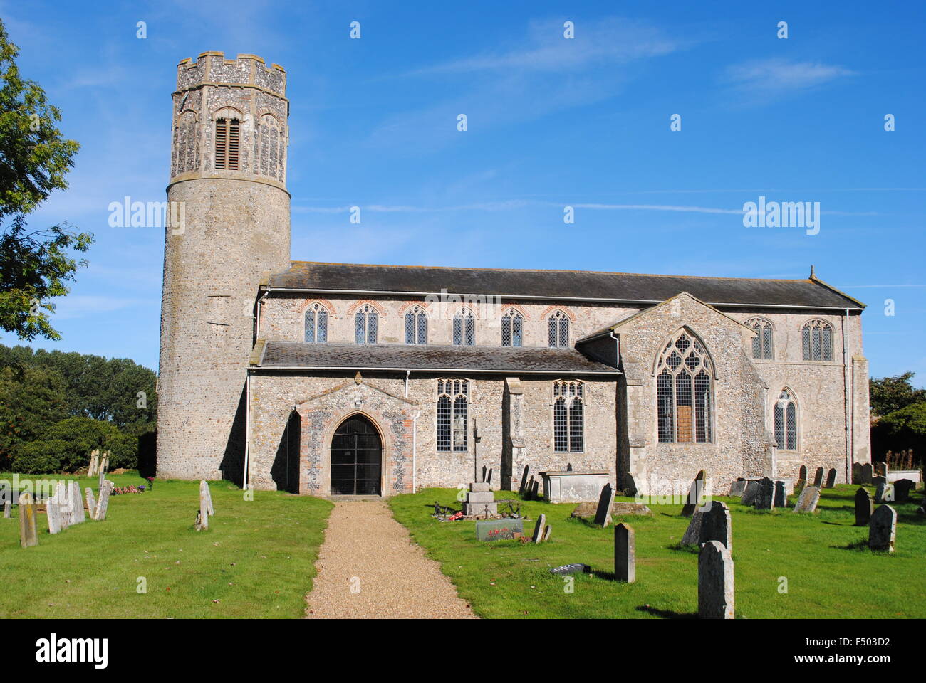 St Andrews Church, Bedingham, Norfolk, UK Stock Photo - Alamy