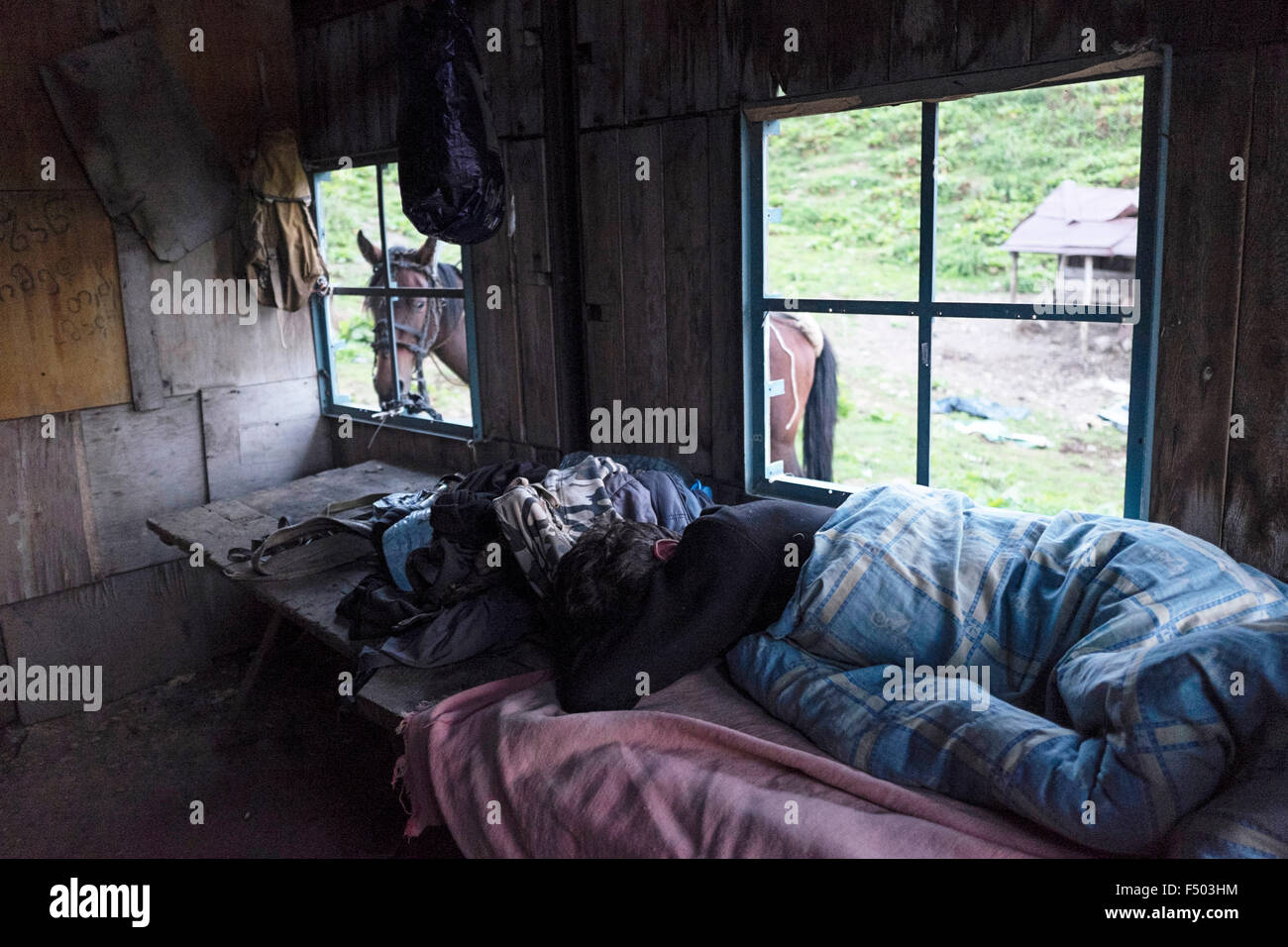 Sleeping hut hi-res stock photography and images - Alamy