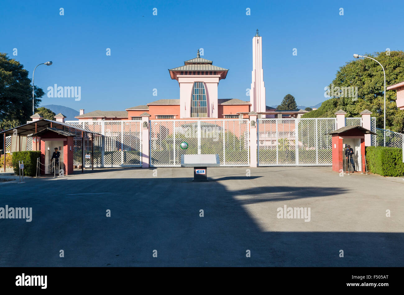 Royal Palace with the gates closed Stock Photo - Alamy
