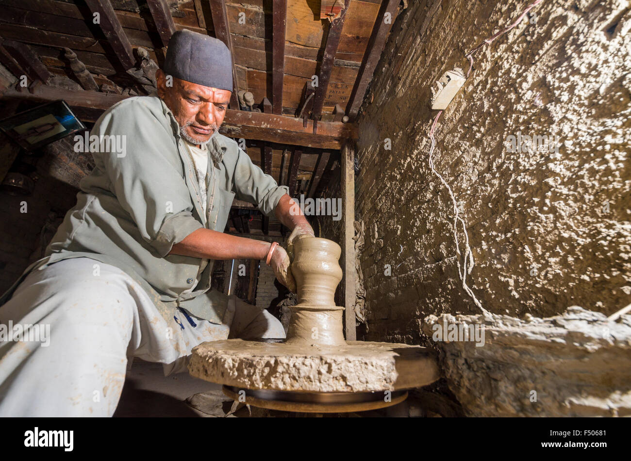 Making Pottery By Hand