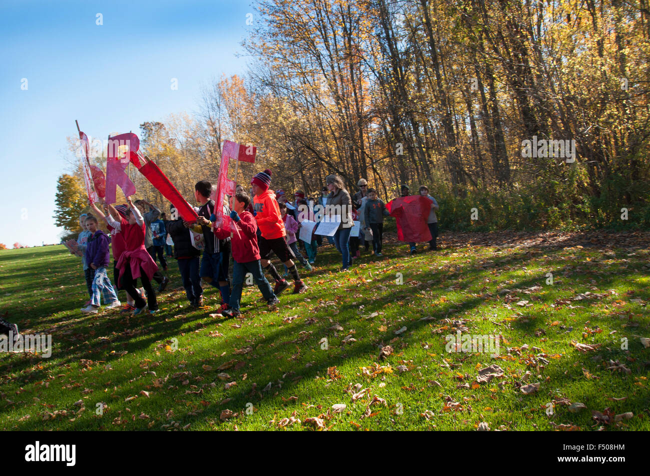 Grade School class outing Stock Photo - Alamy
