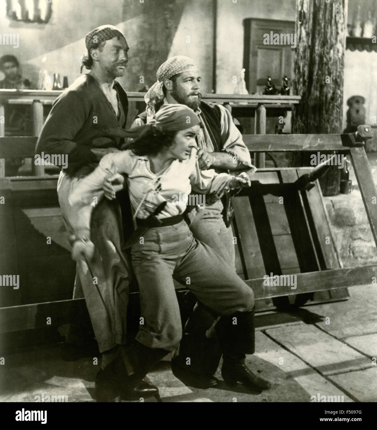 Jean peters actress 1951 hi-res stock photography and images - Alamy