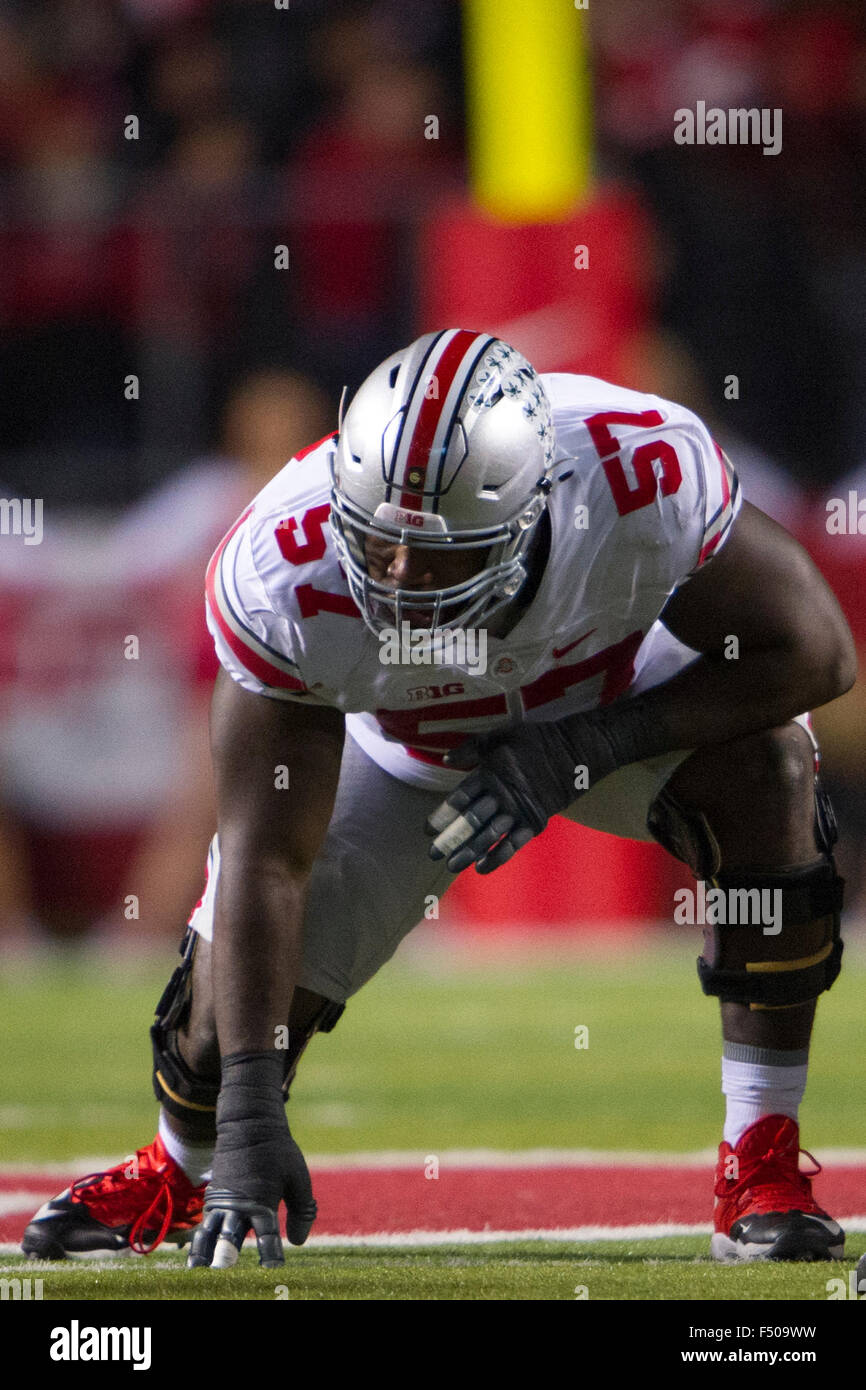 Three point stance hi-res stock photography and images - Alamy