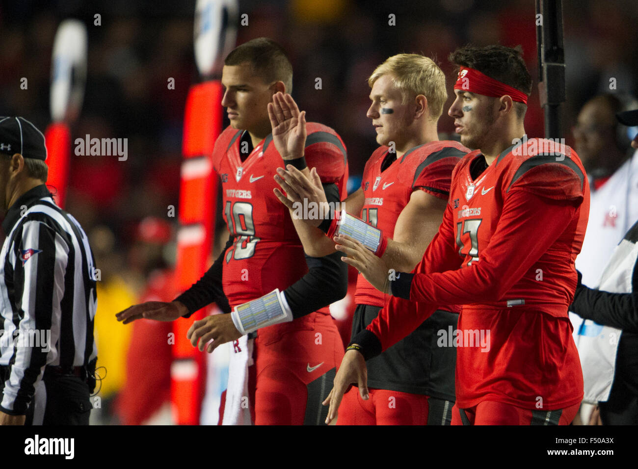 Rutgers scarlet knights quarterback giovanni rescigno 17 hi-res stock ...