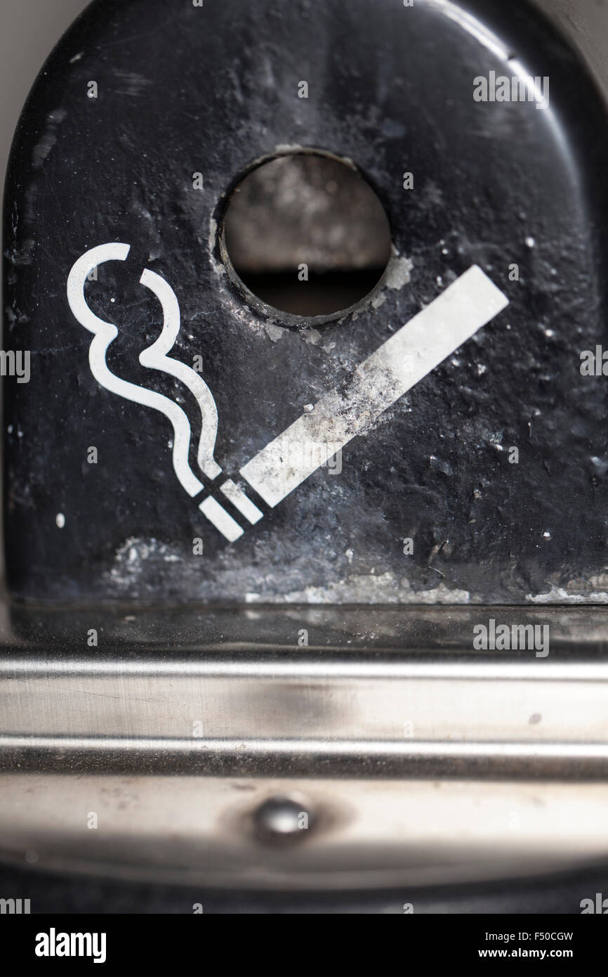 symbol of ashtrays Stock Photo - Alamy