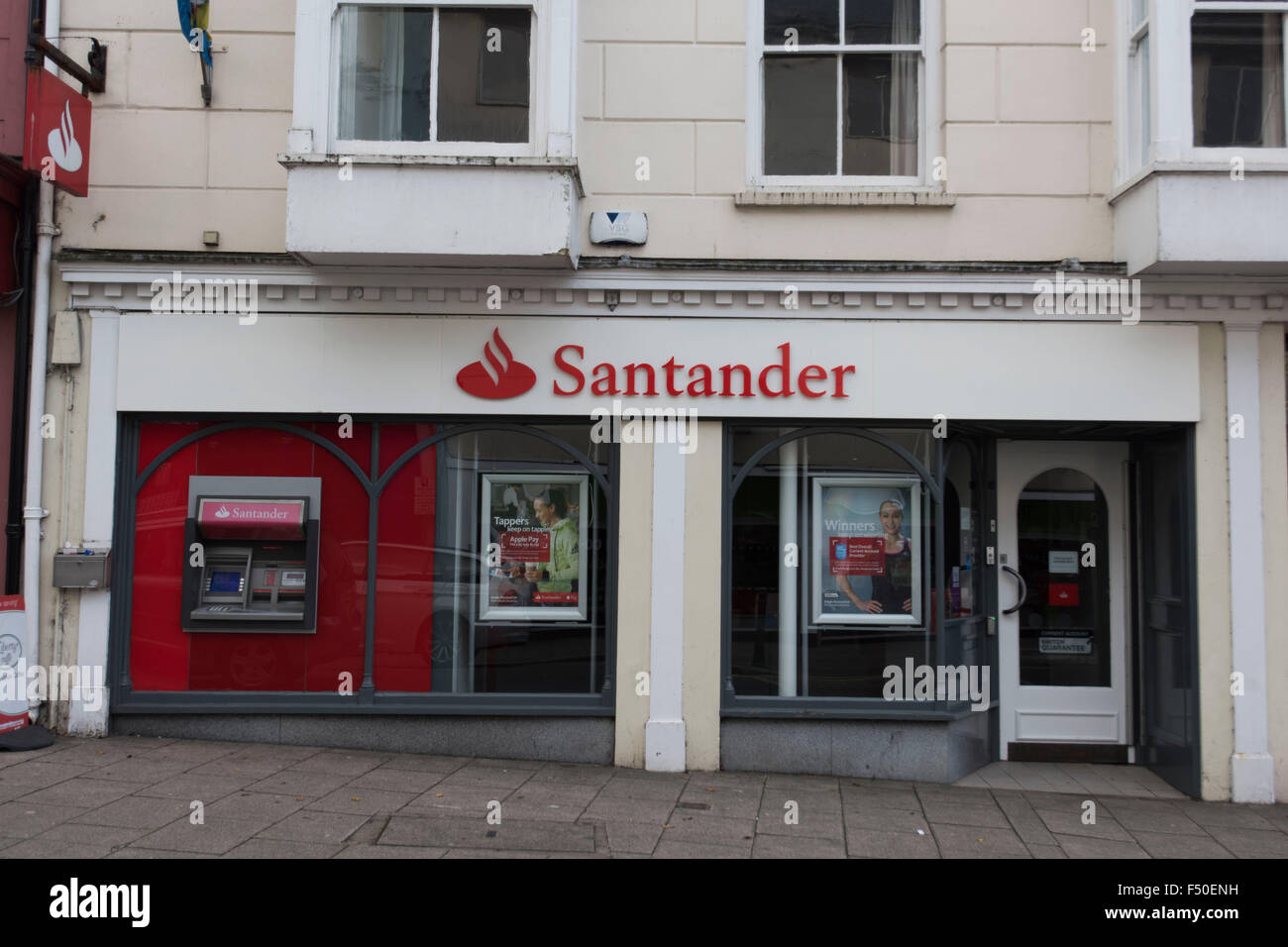Santander branch hi-res stock photography and images - Alamy
