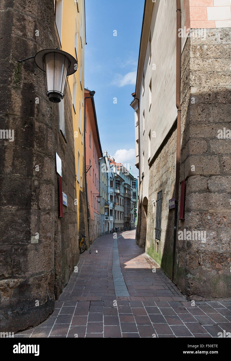 Historic buildings innsbruck hi-res stock photography and images - Alamy