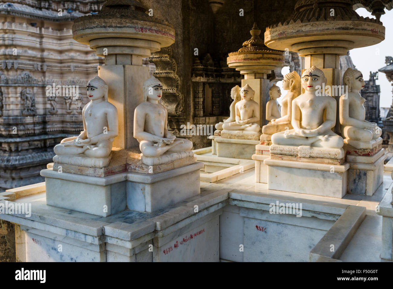 The sacred site of Shatrunjaya contains more than 850 temples on top of ...
