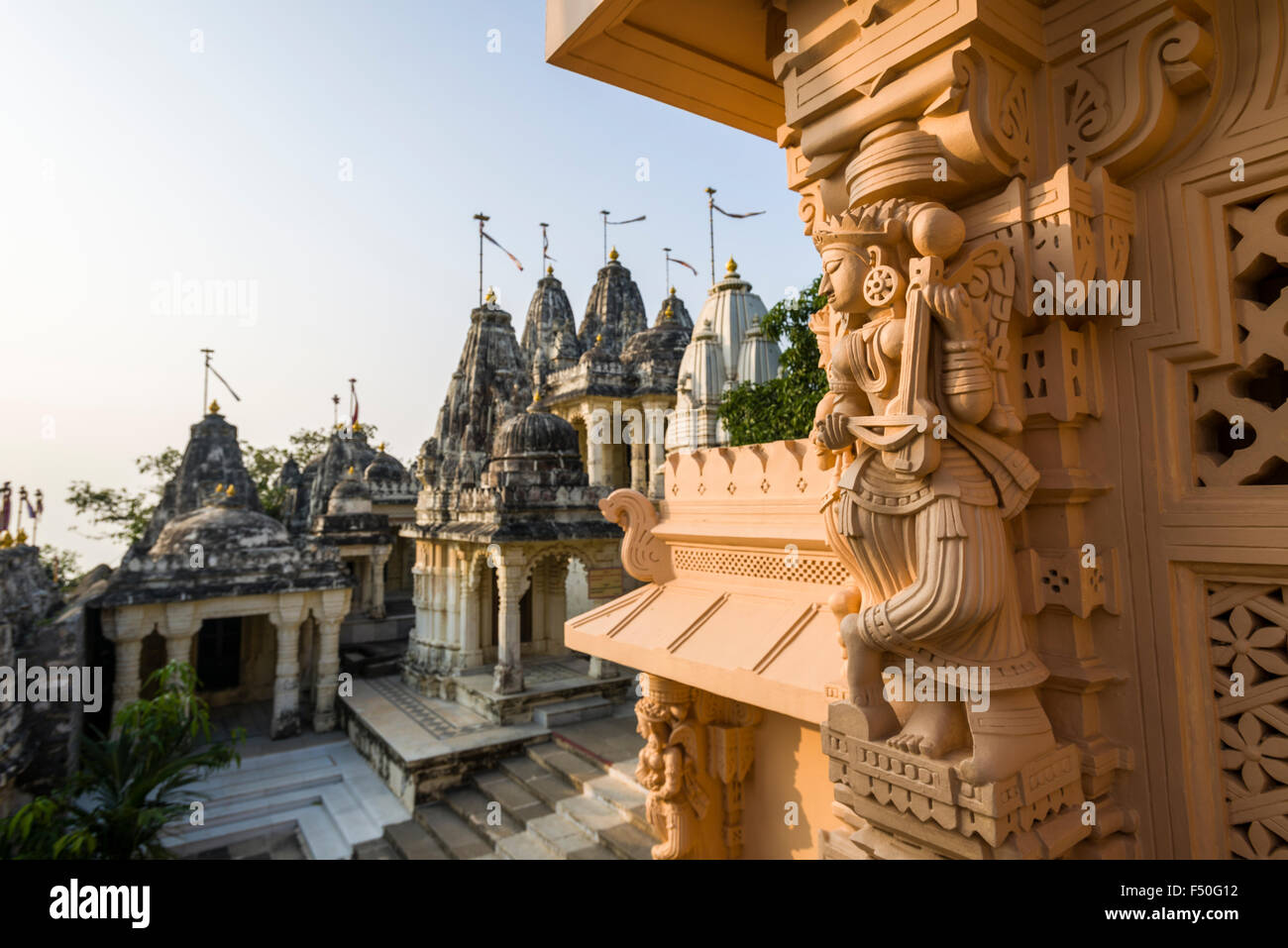 The sacred site of Shatrunjaya contains more than 850 temples on top of ...