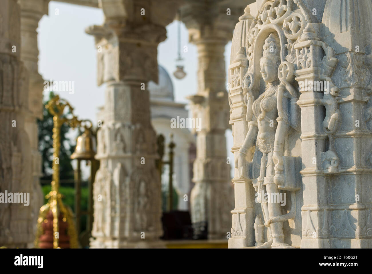 The sacred site of Shatrunjaya contains more than 850 temples on top of ...
