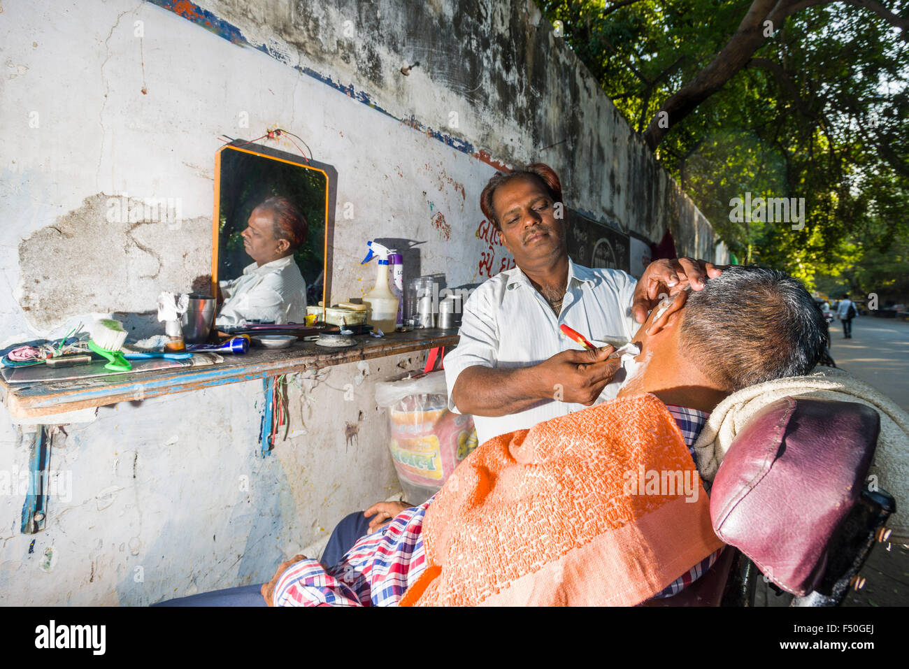Barber shop open air hi-res stock photography and images - Alamy
