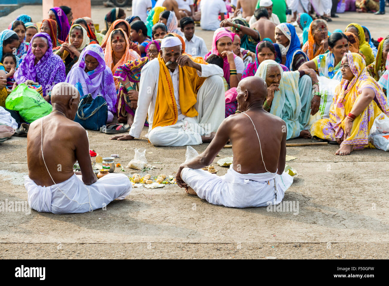 Hindu death rituals High Resolution Stock Photography and Images - Alamy
