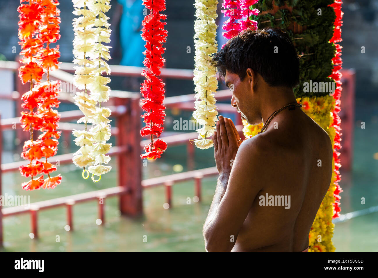 Devoty hi-res stock photography and images - Alamy