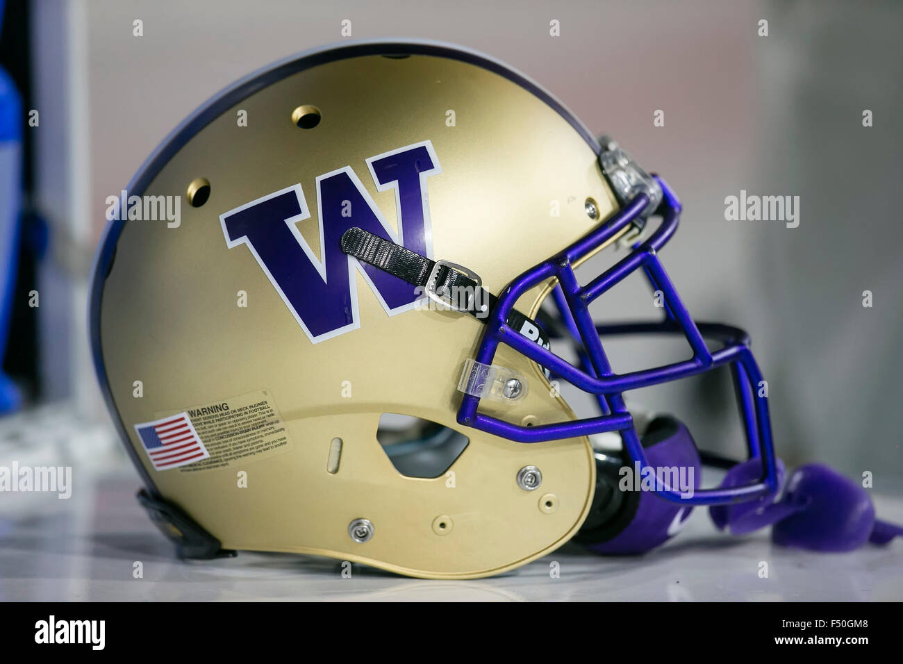 Washington football helmet hi-res stock photography and images - Alamy