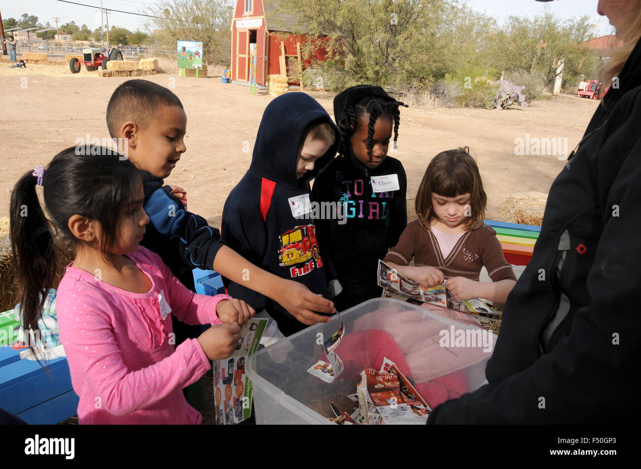 Diet earthworms hi-res stock photography and images - Alamy